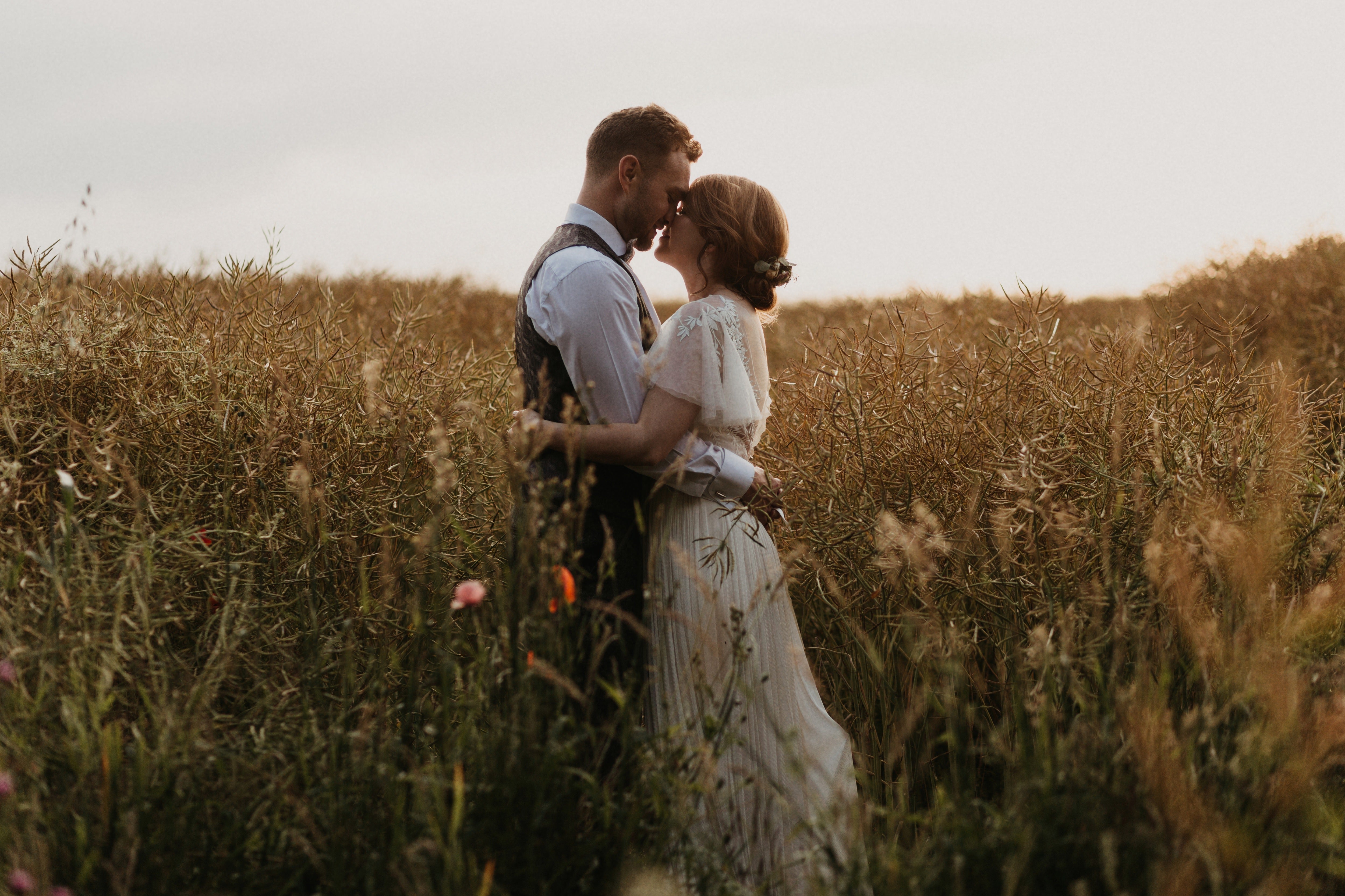 Florence & Josh – Catherine Deane US