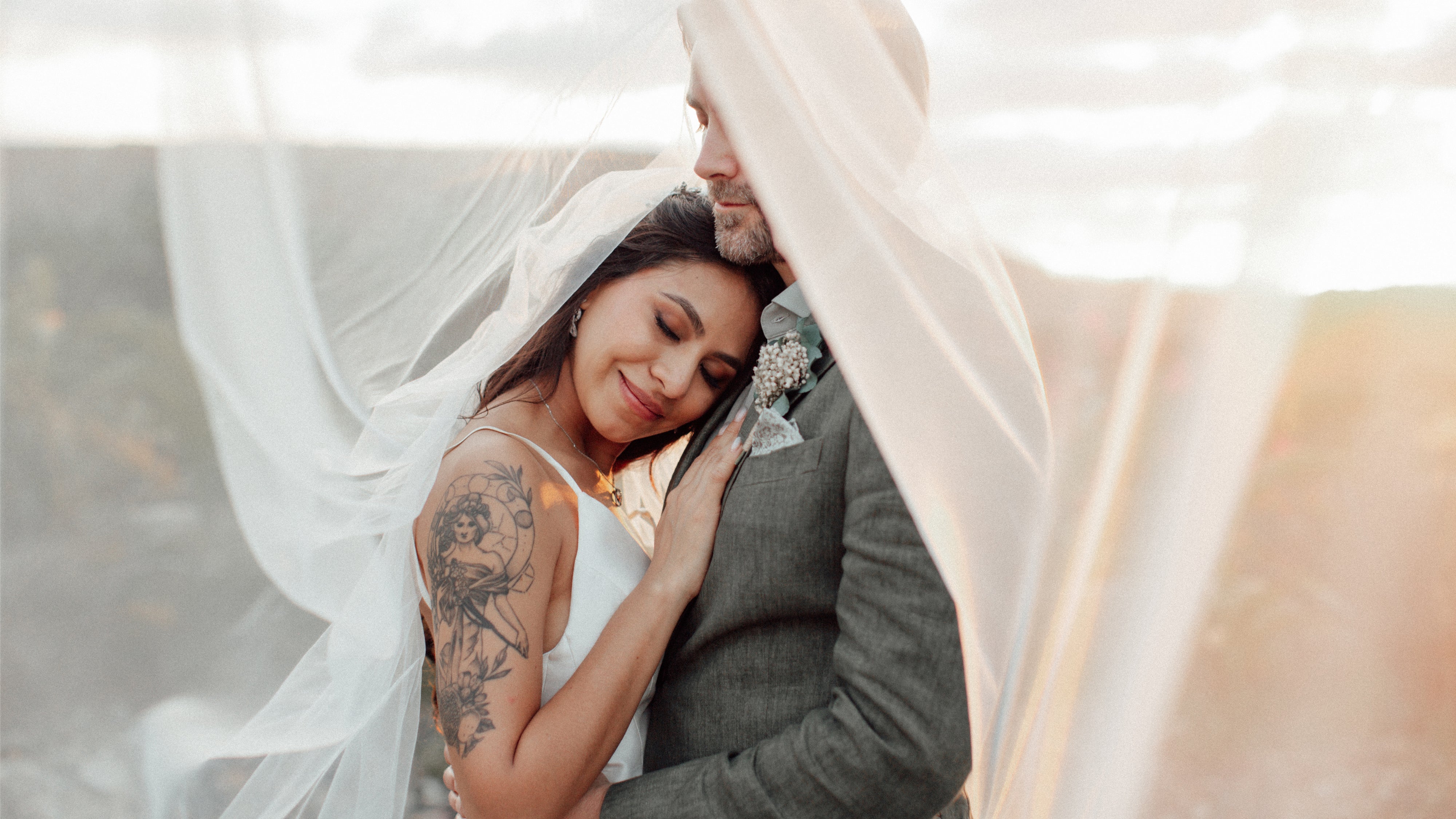 Aurora & Dan – Catherine Deane US